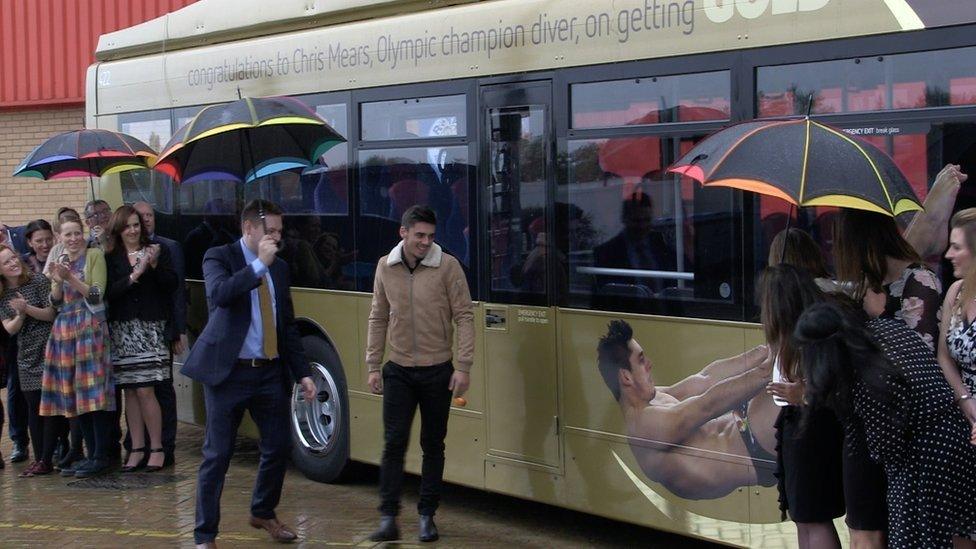 Golden bus created for Olympic diver Chris Mears - BBC News