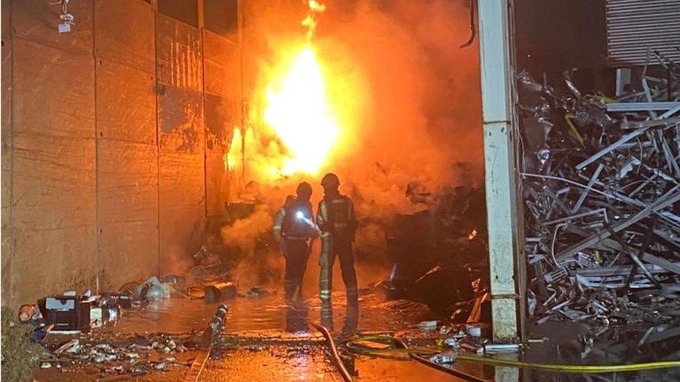 Canning Town fire: Blaze breaks out at recycling plant - BBC News
