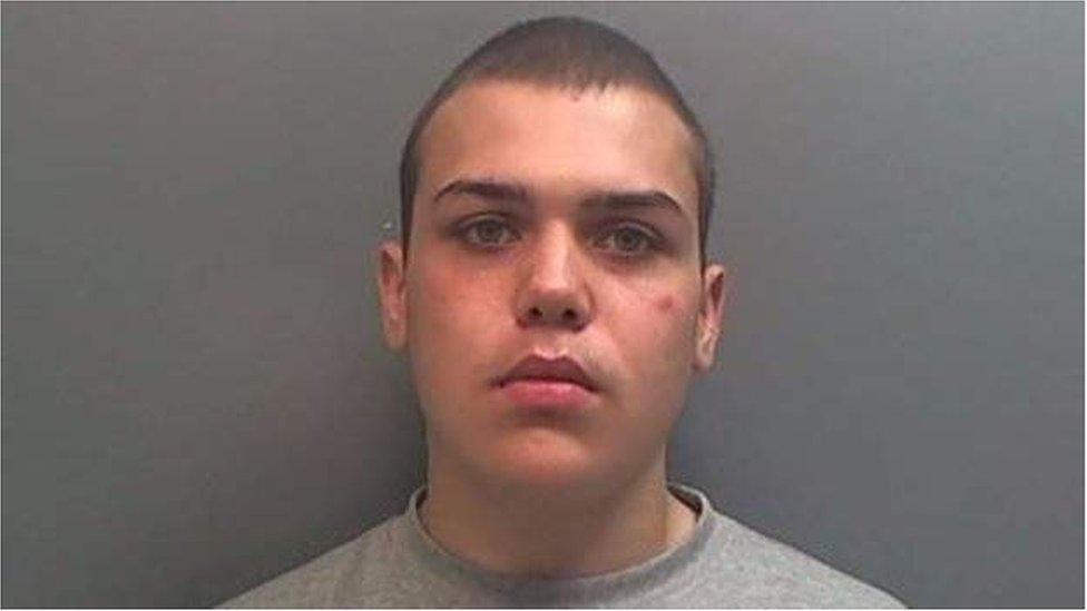 Killer jailed after man stabbed to death in Crewe - BBC News