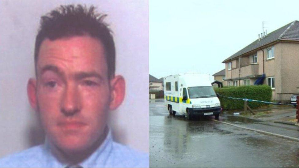 Murder probe into death of Steven Quail in Johnstone - BBC News
