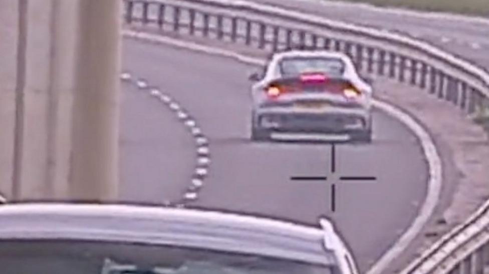 More than 300 banned drivers caught driving in Northamptonshire - BBC News