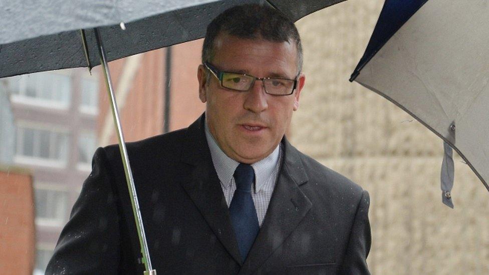 Helicopter films policeman 'sex-obsessed' - BBC News