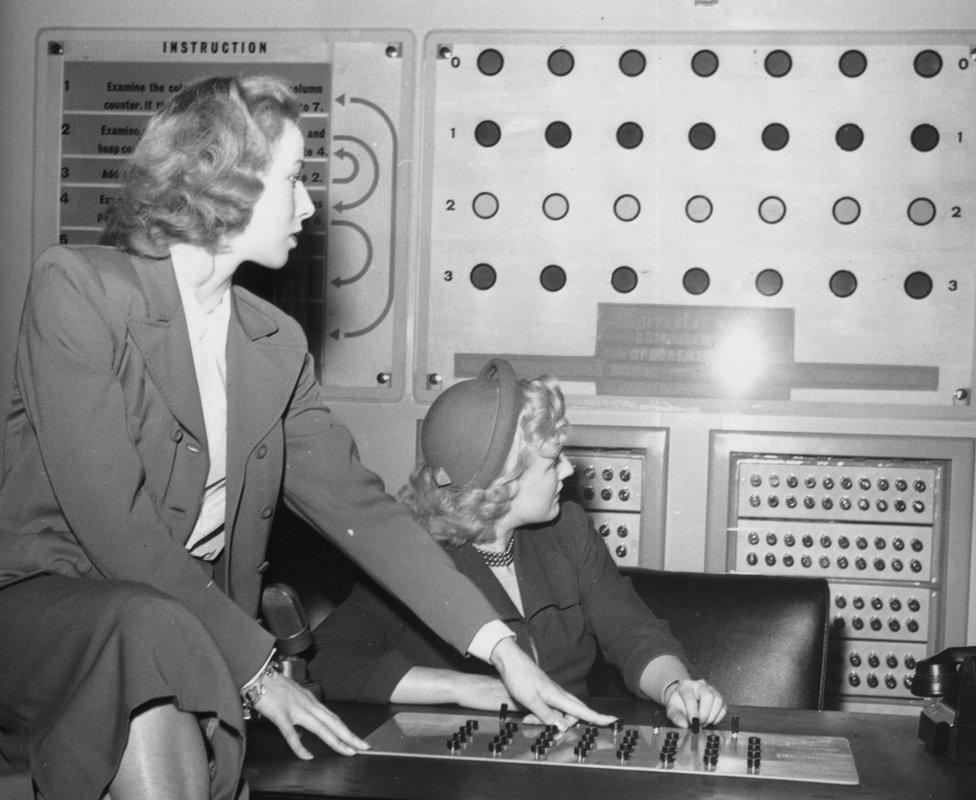 Video Game On: The man who spent 13 years travelling with Pong and Pac ...