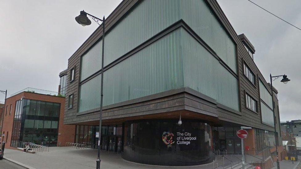 Special measures for 'mismanaged' Liverpool college - BBC News