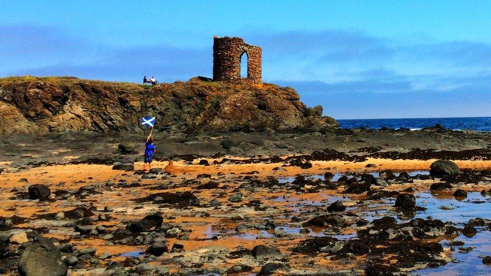 Scotland's 'best and worst' beaches revealed - BBC News