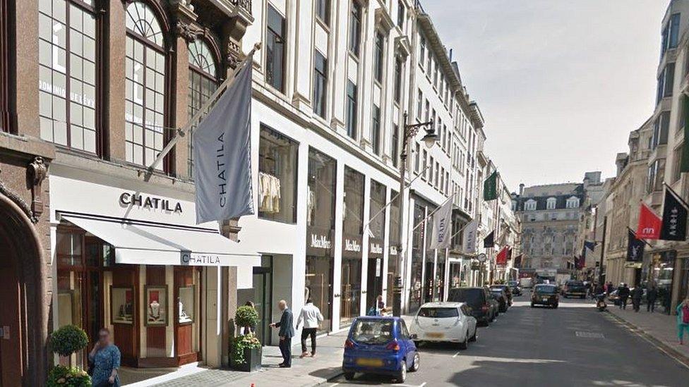 Chatila raid: Men remanded in custody - BBC News