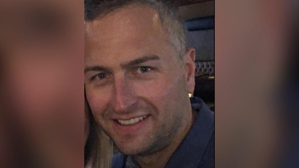 Daniel Lee: Body found in search for Manchester firefighter - BBC News