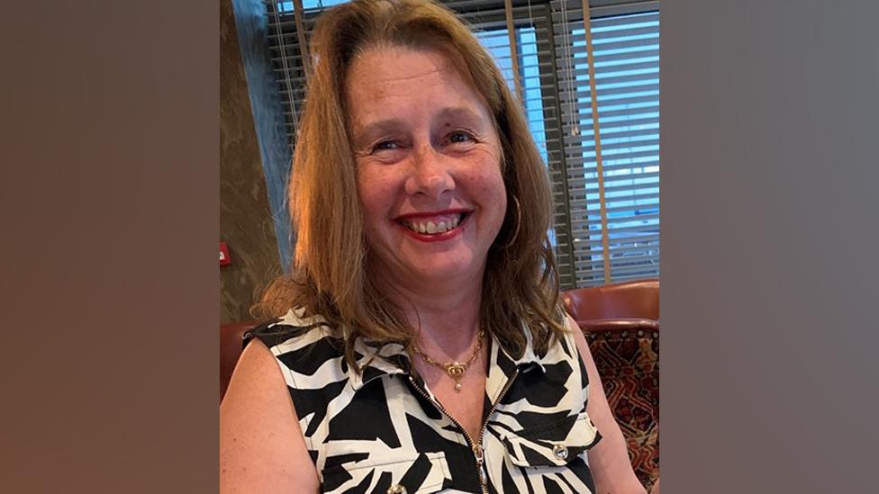 Family pays tribute to woman hit by reversing car in Chorley - BBC News