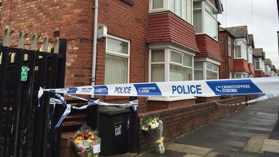 Wallsend street death man named by police - BBC News