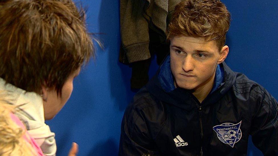 Peterhead FC tackling suicide and depression risks - BBC News