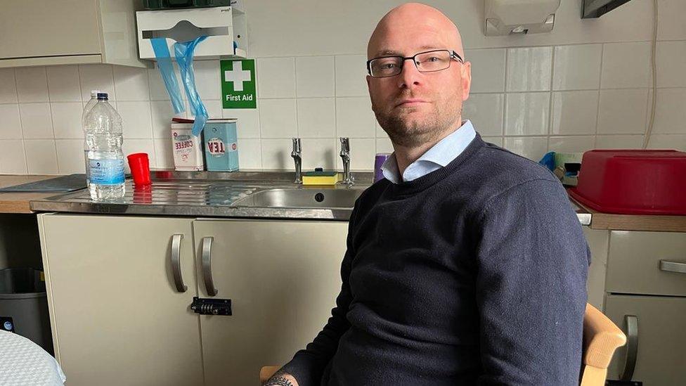 Cranbrook: Care home left without water amid supply problems - BBC News