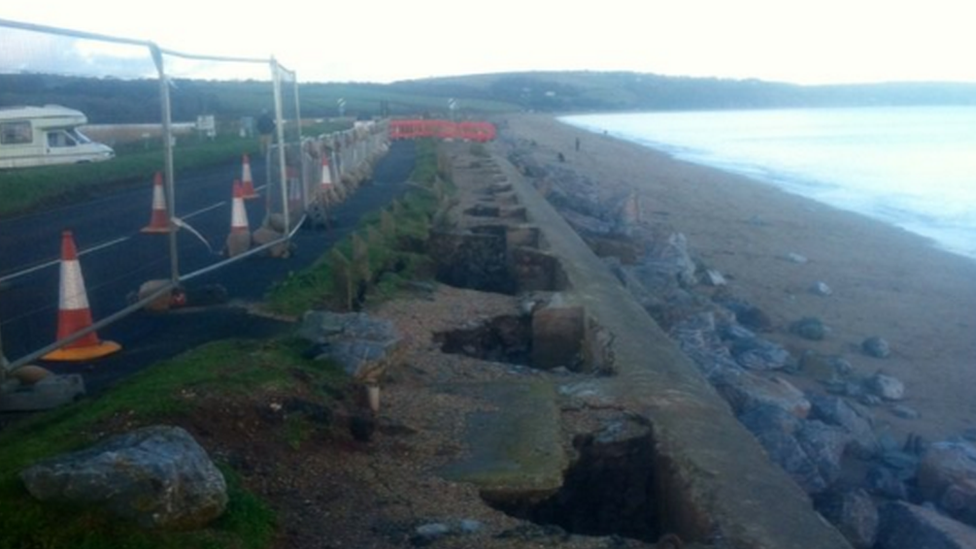 High tide causes Torcross sea wall collapse and Devon road closure ...