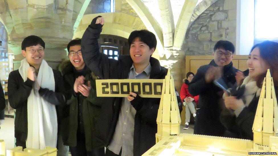 200,000th brick added to Durham Cathedral Lego model - BBC Newsround