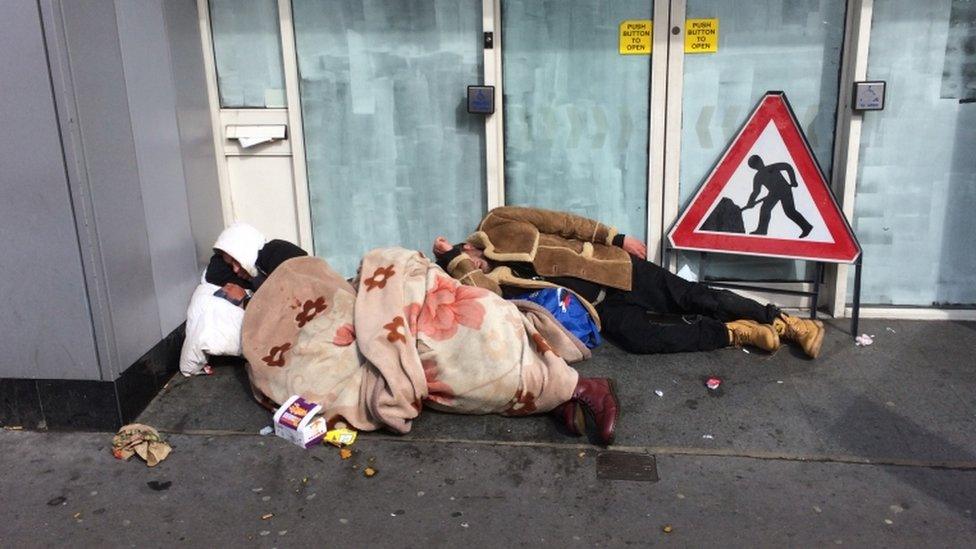 New Birmingham scheme to help rough sleepers - BBC News