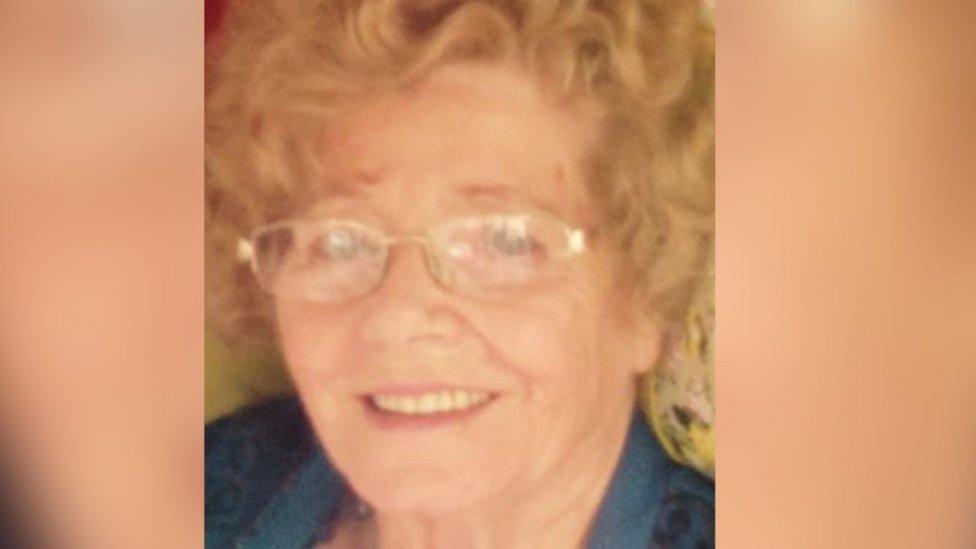 Wordsley van crash: Tributes to Phyllis May Fielding - BBC News