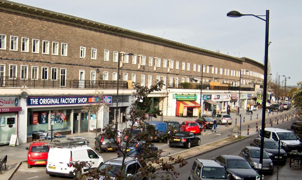 Do you need to be from London to be a cockney? - BBC News