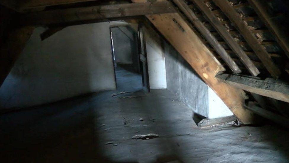 Norton Conyers Jane Eyre house set to reopen - BBC News