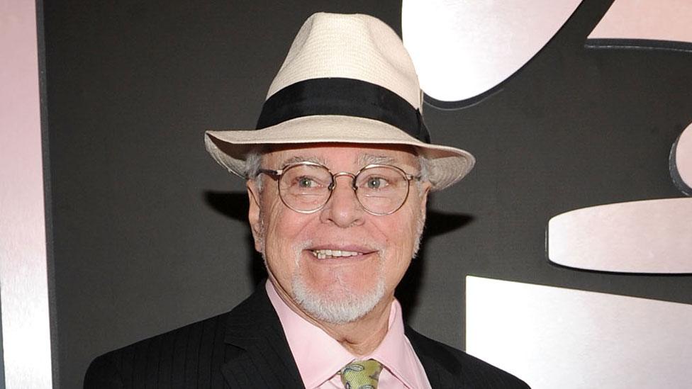 Wayne Jackson, Memphis Horns trumpeter, dies aged 74 - BBC News