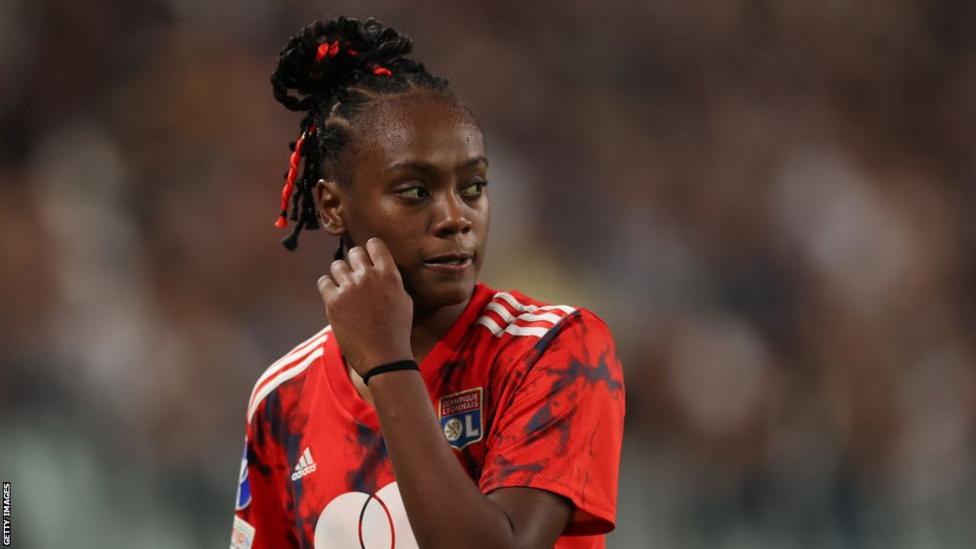 Manchester United transfer news: Gabby George, Irene Guerrero, Tullis ...