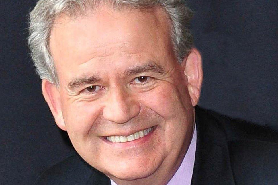 Julian Lewis, one-man nuclear weapon - BBC News