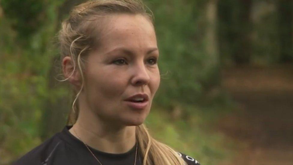Alice Burch completes running 60 marathons in 60 days - BBC News