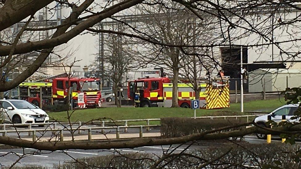 Honda factory in Swindon evacuated after fire breaks out - BBC News