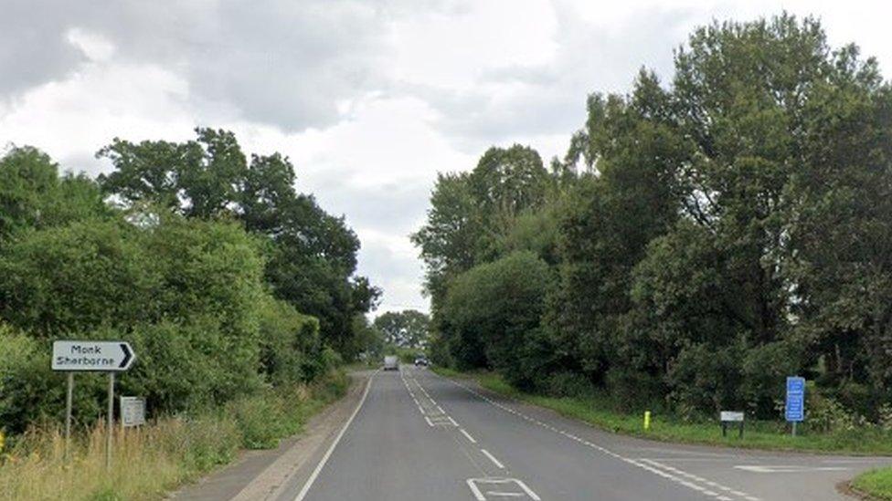 Tribute to motorcyclist killed in crash near Basingstoke - BBC News