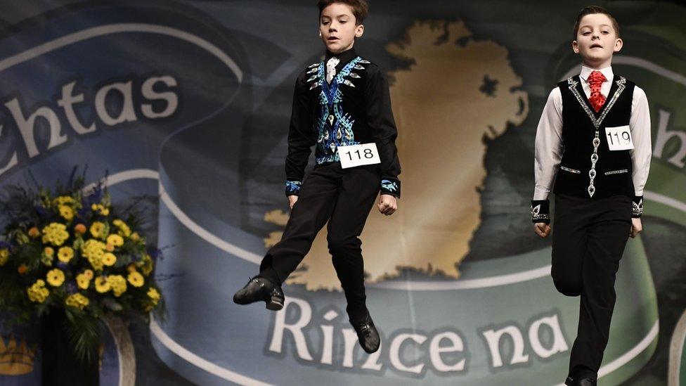 2016 All Ireland Dance Championship comes to Belfast - BBC News