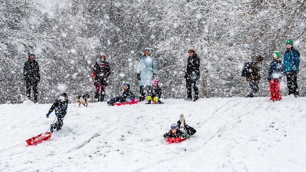 England's Big Picture: Snow special - BBC News
