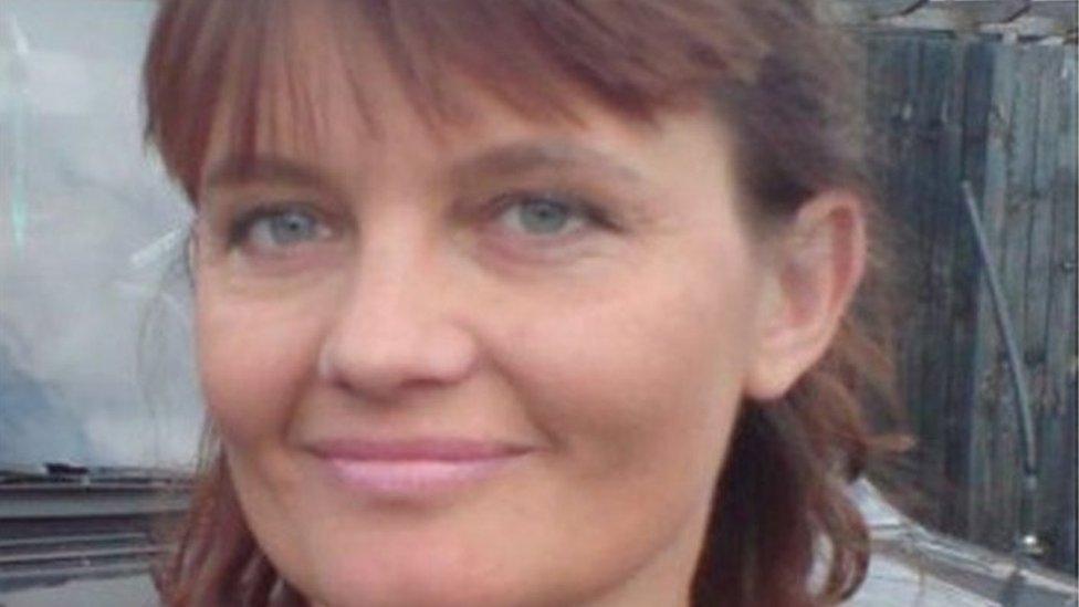 Aleksandra Mrozik murder: Pawel Lupa jailed for 23 years - BBC News