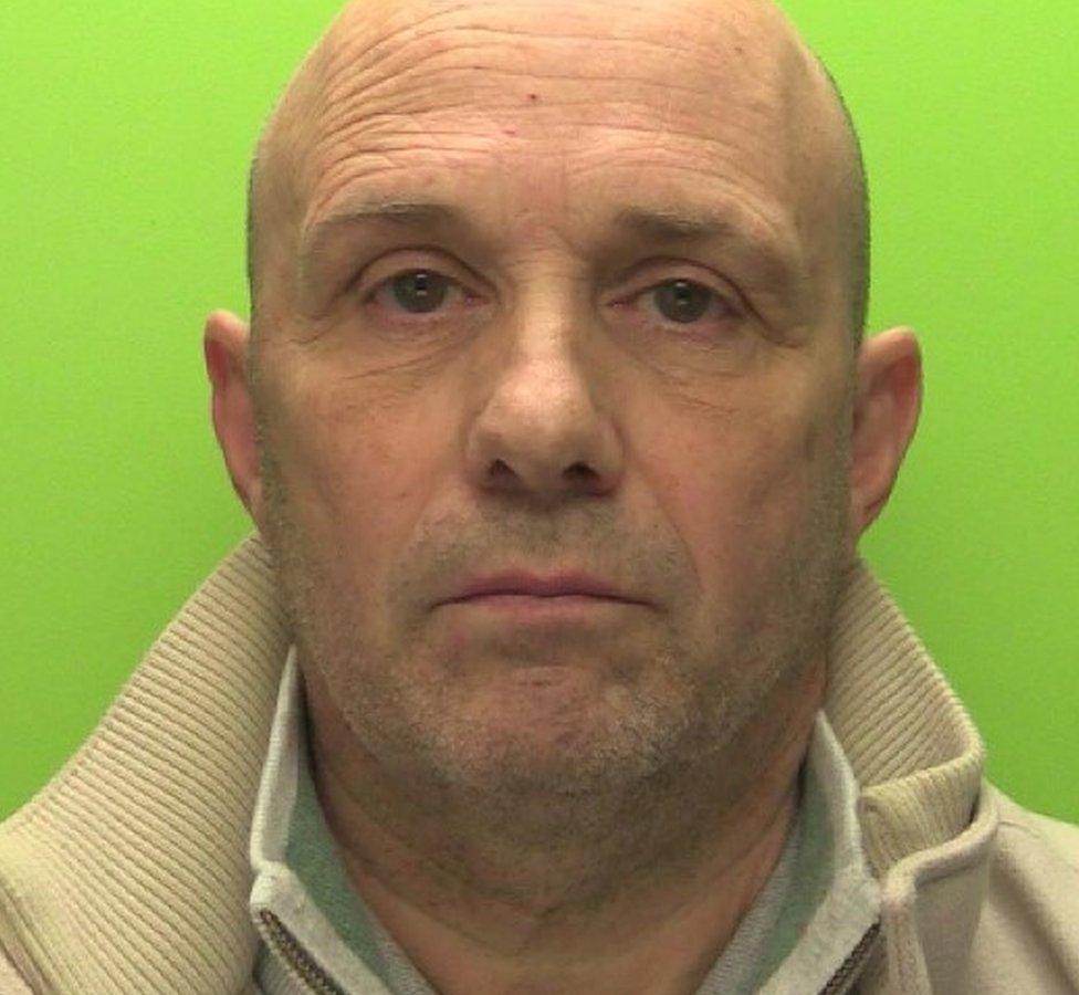 Identity fraudster stole from letterboxes to set up credit cards - BBC News