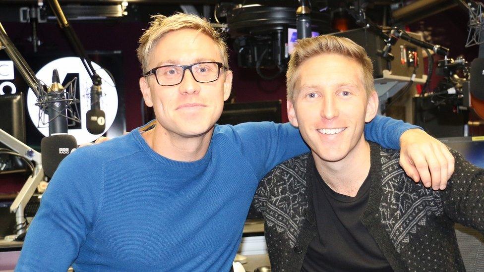 When Russell Howard met his Newsbeat lookalike - BBC News