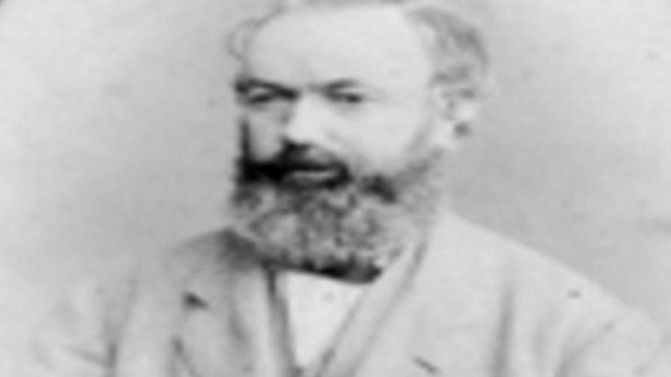 Emmy for Scottish TV pioneer Alexander Bain - BBC News