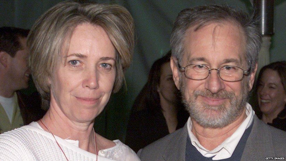 ET screenwriter Melissa Mathison dies at 65 - BBC News