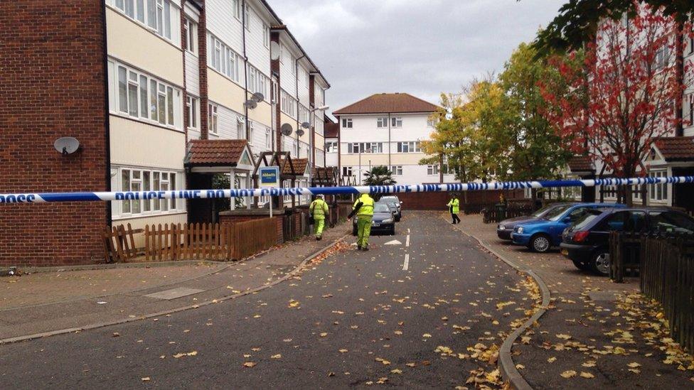 Basildon stabbing: Teenager held on suspicion of murder - BBC News