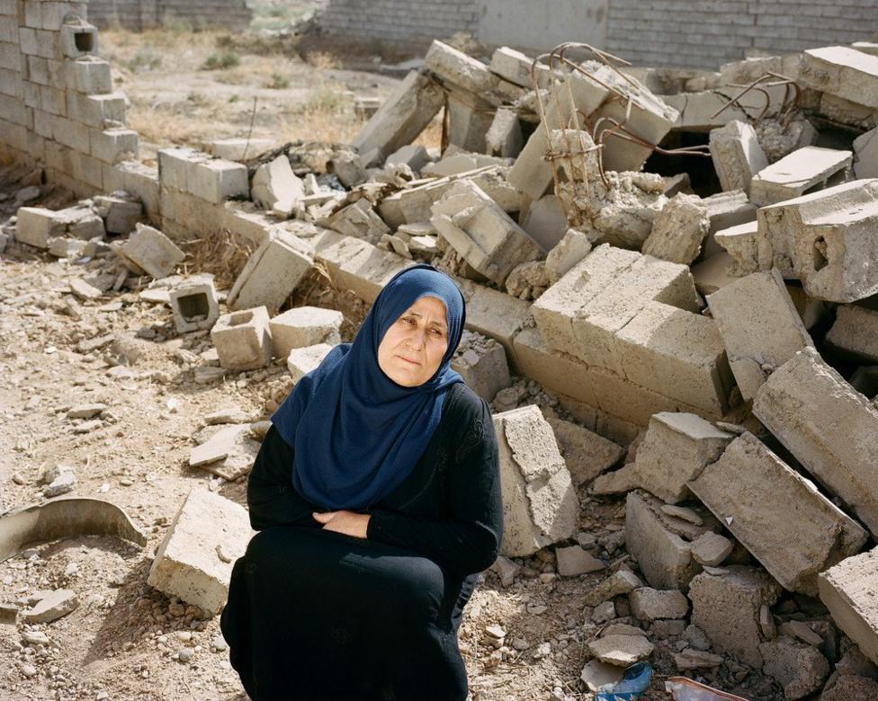 IS conflict: The women who came back home - BBC News