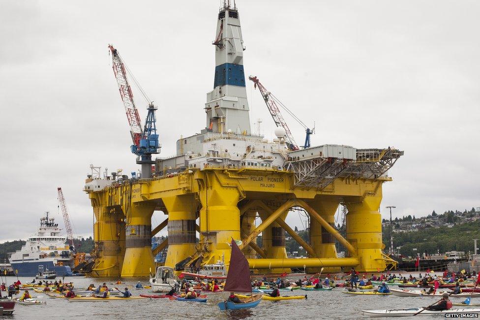 Paris climate summit: Major oil producers back 'effective' deal - BBC News