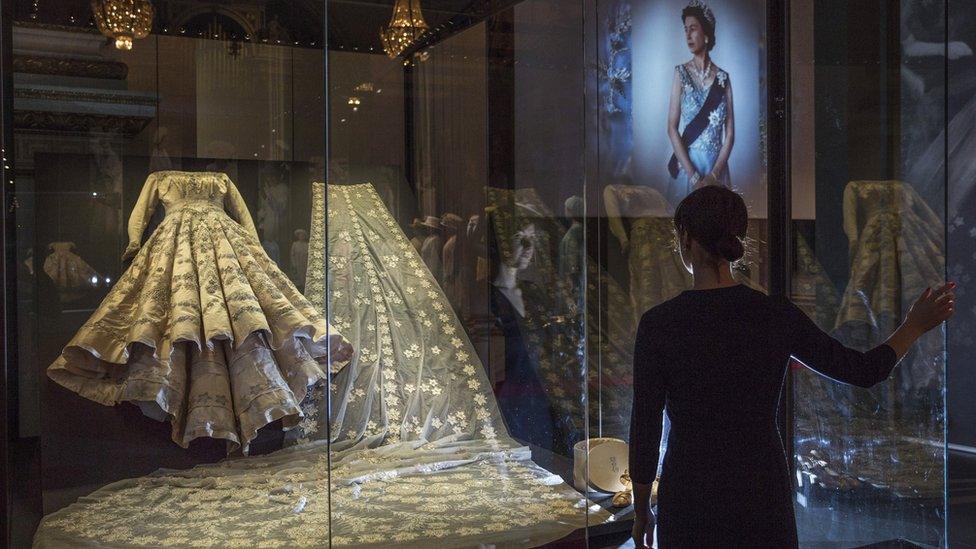 In pictures: The Queen's wedding dress goes on display - BBC Newsround