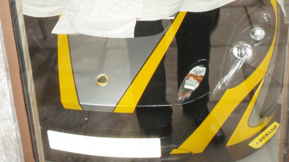 Jailed dentist Mark Walewski ordered to pay back £360K - BBC News