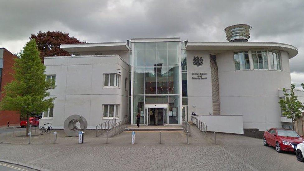 Jail for 'selfish' mother who ignored court to take child abroad - BBC News