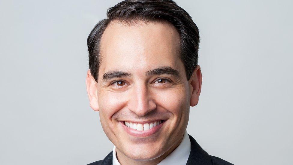 Why Bill Clinton helped a 33-year-old build a $1bn firm - BBC News