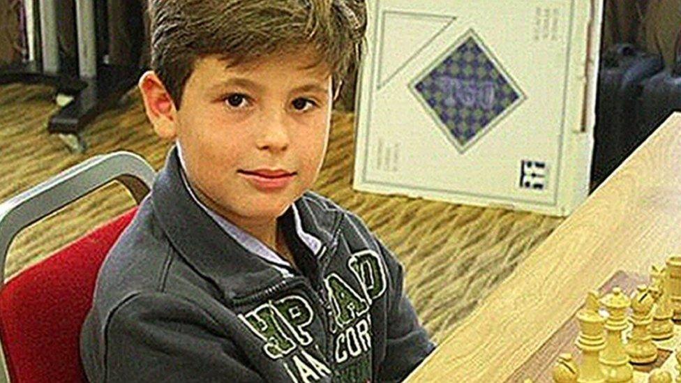 Asthmatic chess champion Michael Uriely 'could have been saved' - BBC News