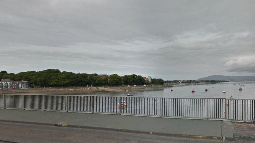 Walney Island: Second bridge plea for links to Barrow - BBC News