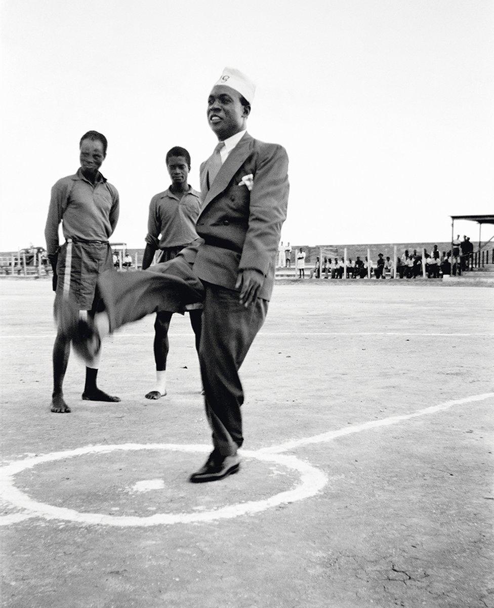 In pictures: Photographer James Barnor set for major retrospective ...