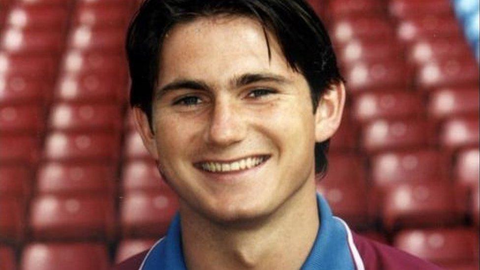Frank Lampard's football career - in pictures - BBC Newsround