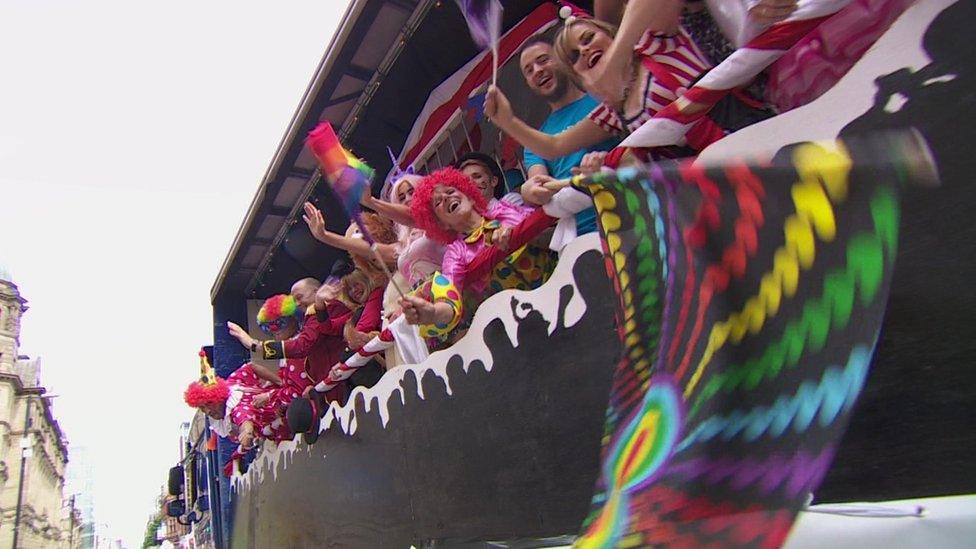 Manchester Pride: Thousands line the streets for parade - BBC News