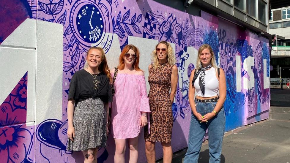 Birmingham mural highlights help for domestic violence victims - BBC News