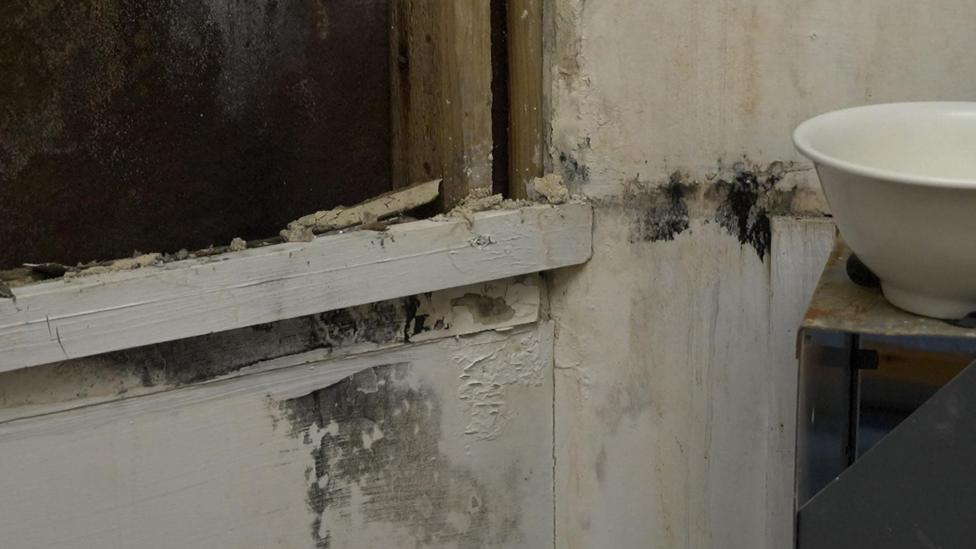 Photos show crumbling walls and mould in Barra's Castlebay School - BBC ...