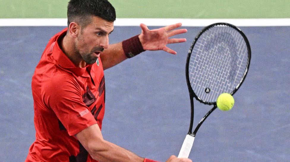Shanghai Masters: Novak Djokovic, Jannik Sinner and Carlos Alcaraz win - BBC Sport