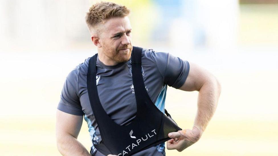 Glasgow Warriors make four changes for Cardiff clash in URC - BBC Sport